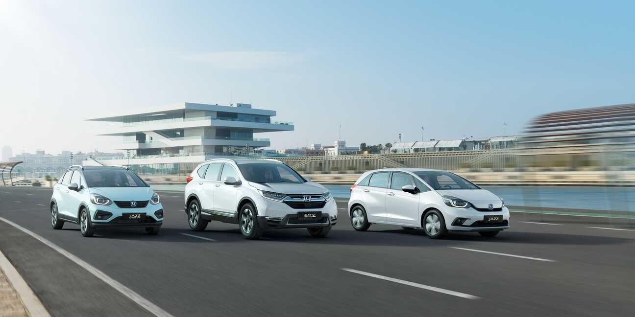 Come funzionano le auto ibride?